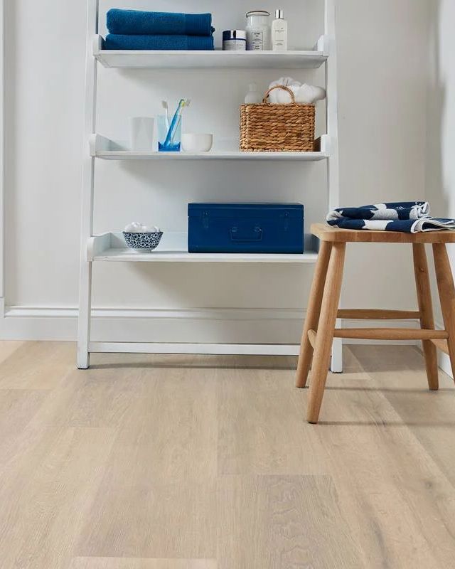 Karndean Texas White Ash - Luxury Vinyl | Carpet Exchange